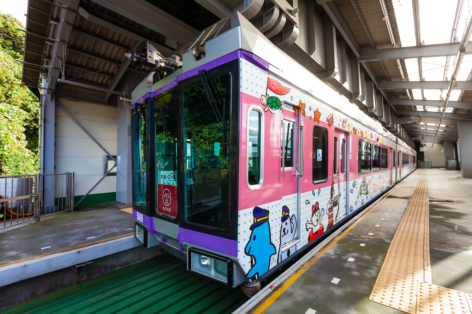 Shonan monorail | Daniel Berlanga